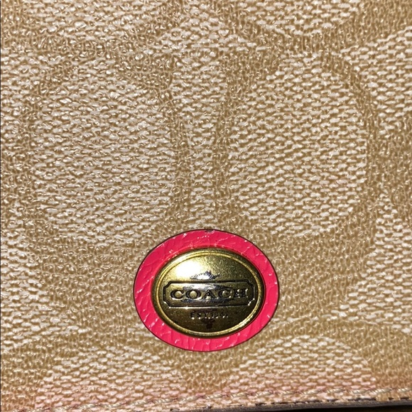 Coach | Bags | Authentic Coach Snap Card Case | Poshmark